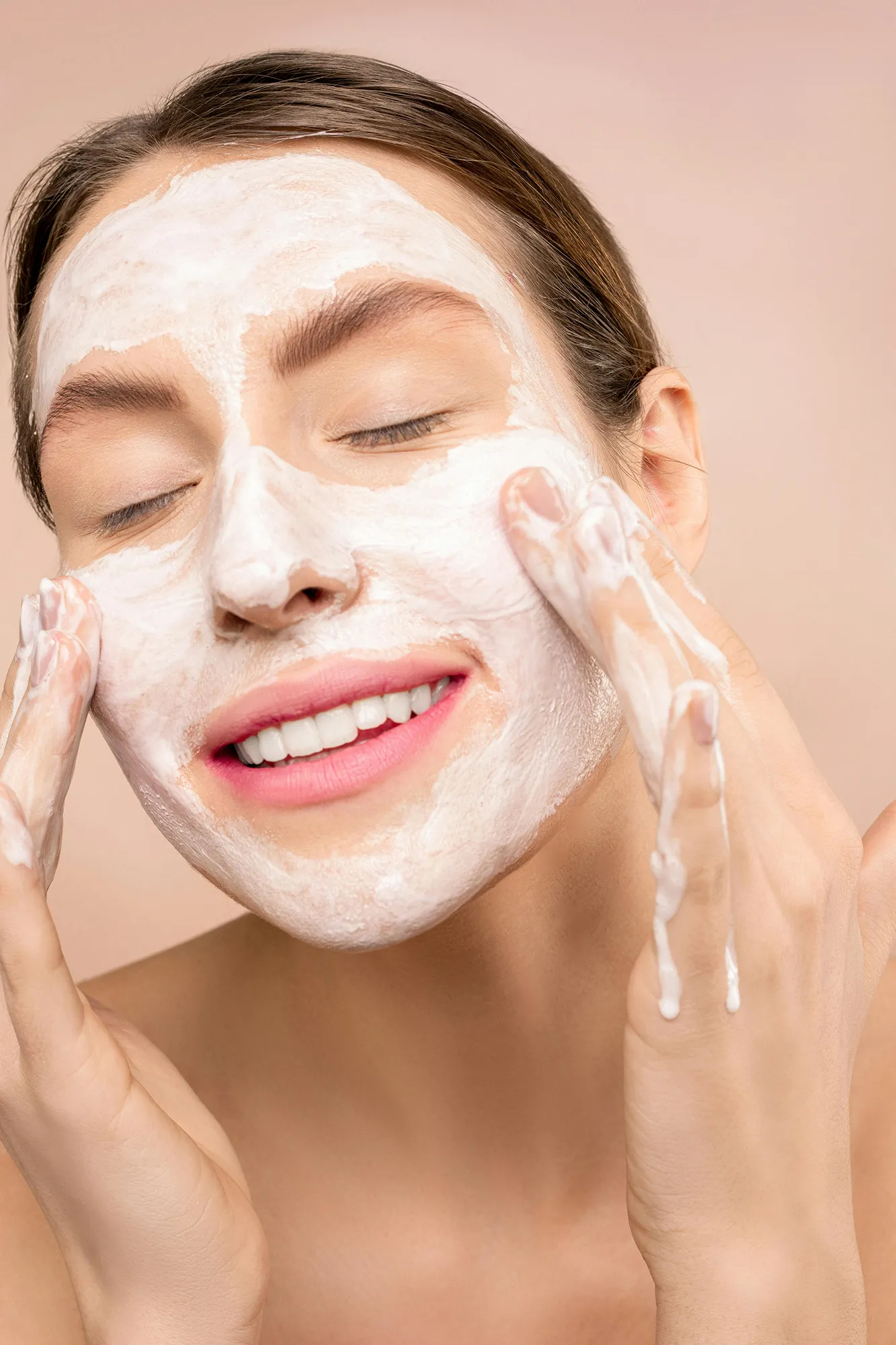 Double Cleansing is a two-step facial cleansing process - alconcierto.com